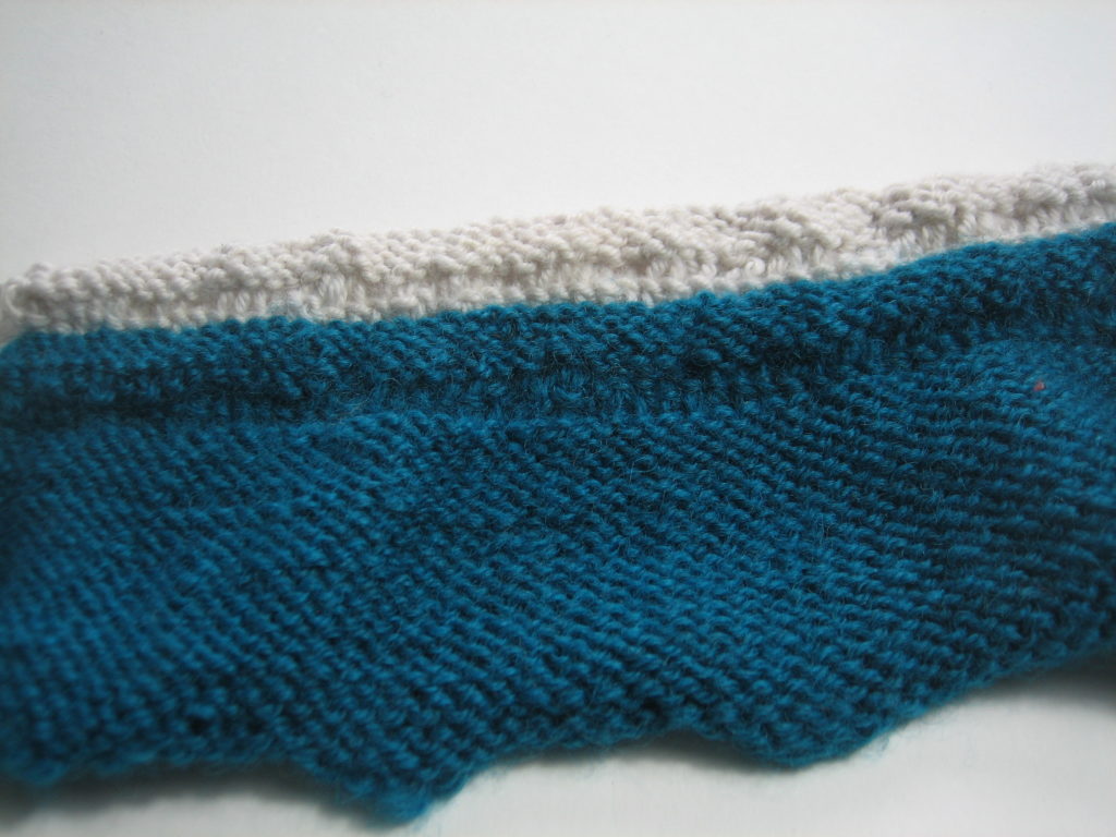I-cord insertion 2 colors - Christine Guest Designs Blog